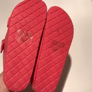 Everlast | Shoes | Nwt Everlast Slides Sandals Pink Beach Agnes 56 ...